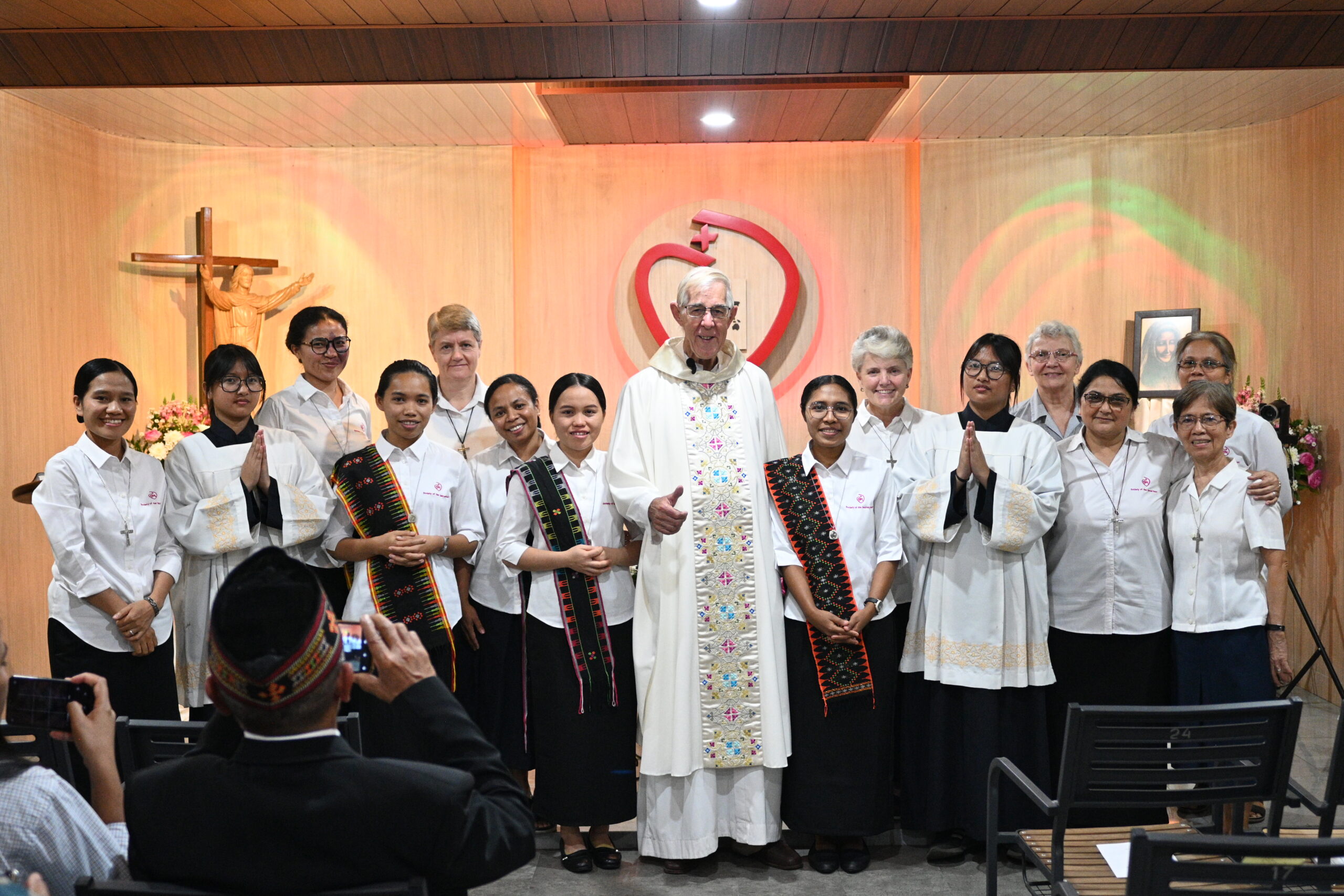 Celebrating First Vows in Indonesia – RSCJ International
